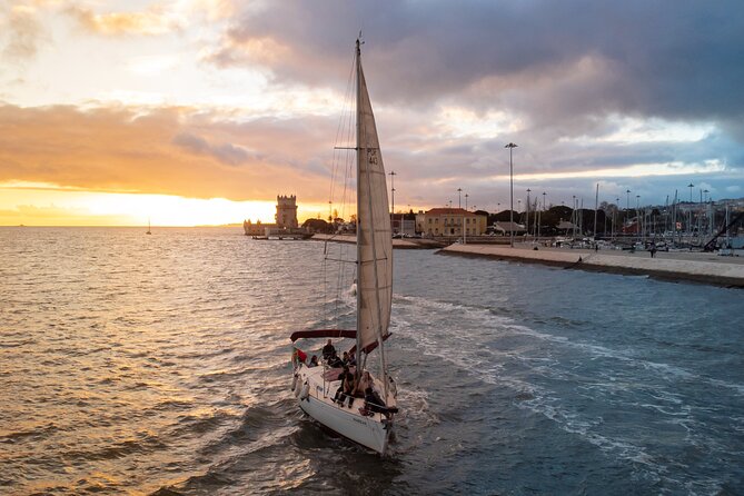 2 Hours Private Sailing Tour with Wine and Snacks - The Experience: What Travelers Say