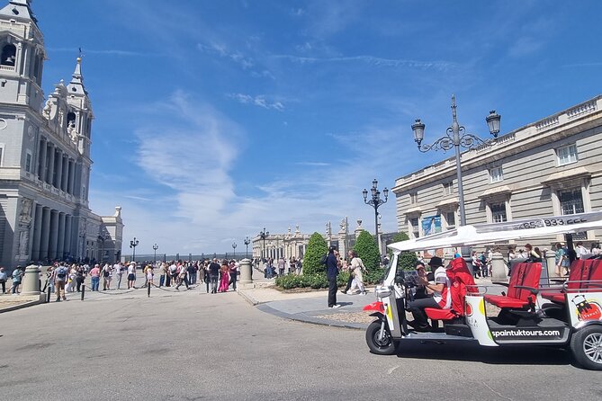 2 Hours Private Tuk tuk Tour in Madrid - Key Points