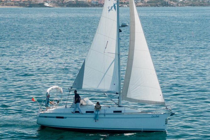2 Hours Romantic experience for two by sailboat in Cascais - What to Expect During the Tour