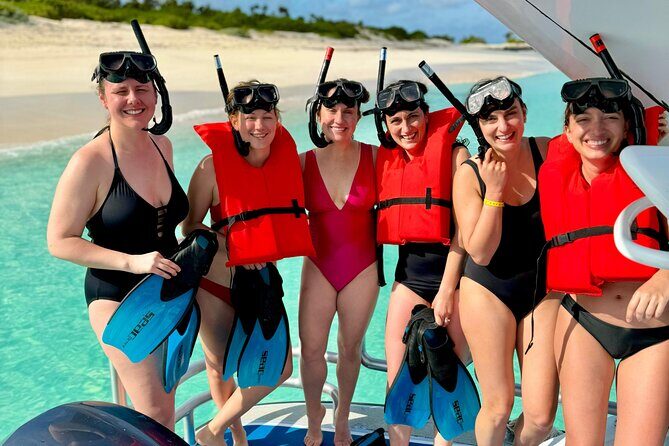 2 Hours Sip and Snorkeling Experience in Bahamas - Introducing the 2 Hours Sip and Snorkeling Experience in Bahamas