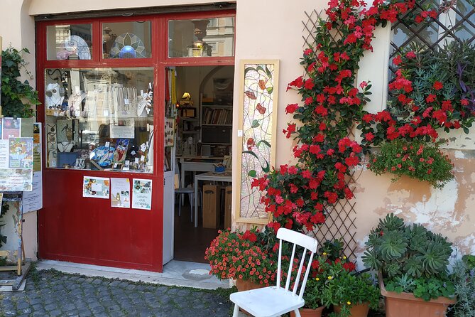 2 Hours Stained Glass Course in Trastevere - Accessibility and Participant Requirements