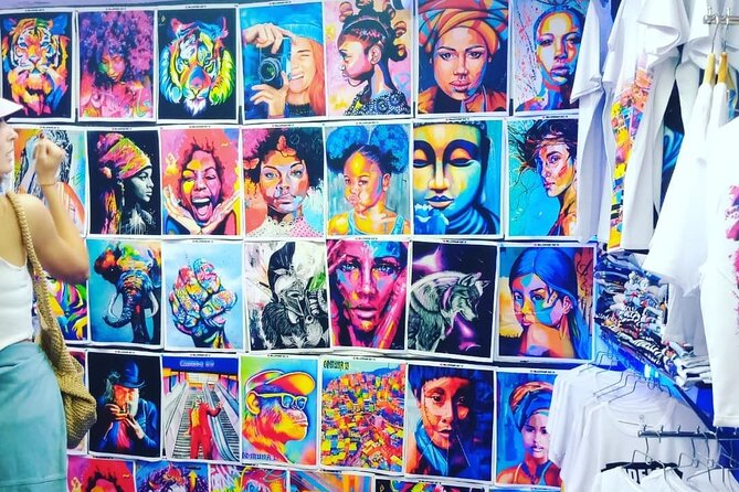 2-Hours Street Art Walking Tour in Medellin Comuna 13 - Overview of the Tour