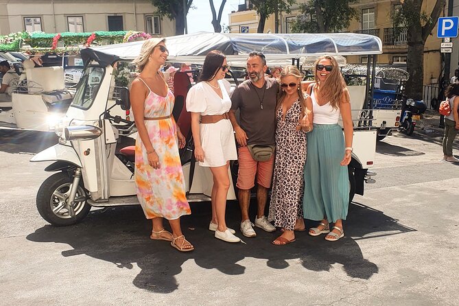 2 Hours Tuk Tuk Tour - 7 Hills Adventure in Lisboa - Inclusions