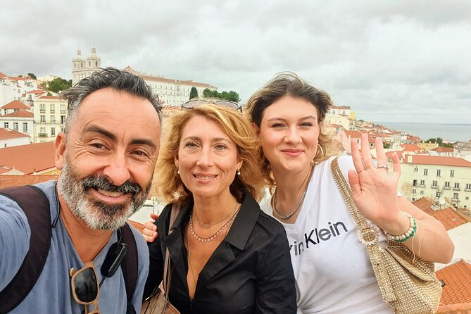 2 Hours Tuk Tuk Tour - 7 Hills Adventure in Lisboa - Exploring the 7 Hills of Lisboa