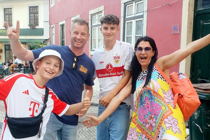 2 Hours Tuk Tuk Tour - 7 Hills Adventure in Lisboa - Preparing for Your Adventure