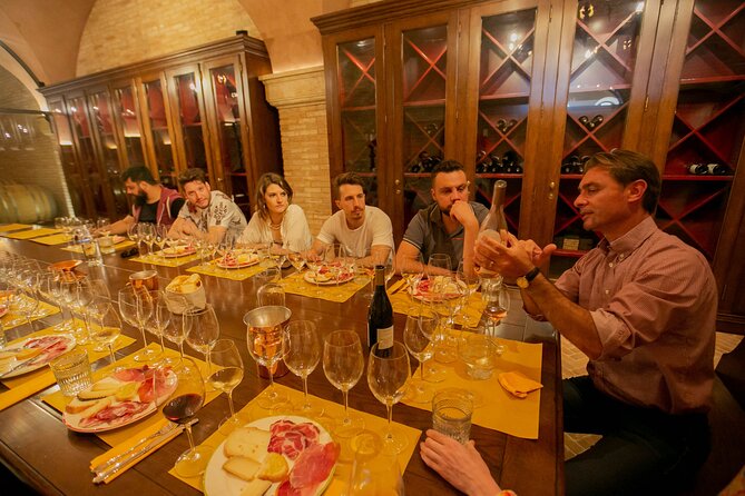 2 Hours Visit and Wine Tasting With Tastings in Val DORCIA - Accessibility Features