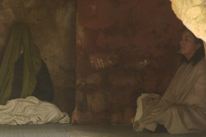2 Nights / 3 Days Delhi to Mahavatar BabaJi Cave Tour in India - Key Points