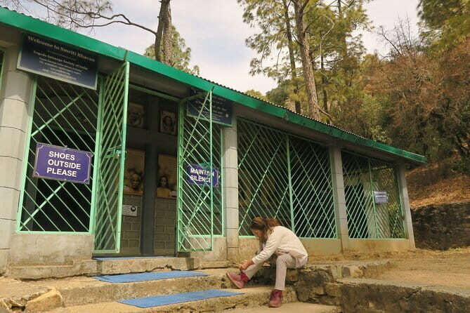 2 Nights / 3 Days Delhi to Mahavatar BabaJi Cave Tour in India - An In-Depth Look at the Delhi to Mahavatar BabaJi Cave Tour