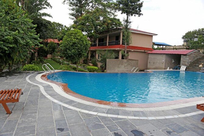 2 Nights Chitwan Luxury Tour from Kathmandu or Pokhara - The Sum Up