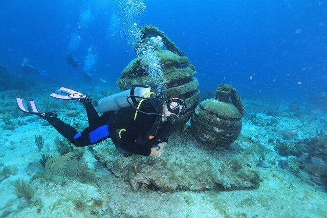 2 Tanks Dives Cancun Underwater Museum for Certified Divers - Key Points