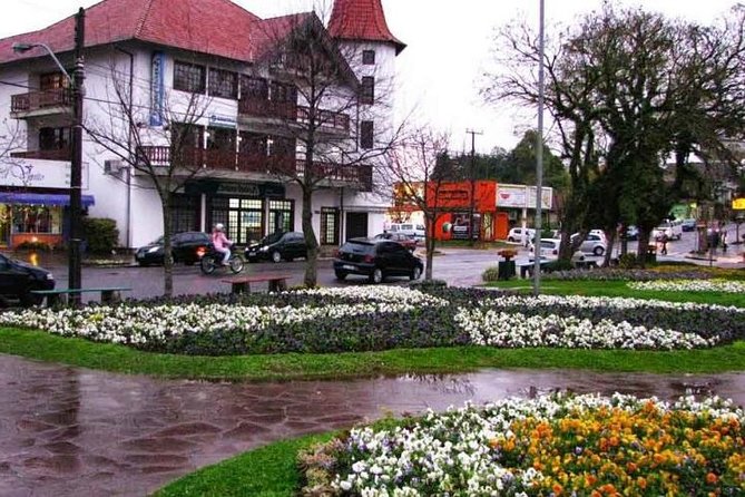 21 - Guided Tour to the Imperial City of Petrópolis With Lunch - Booking and Logistics