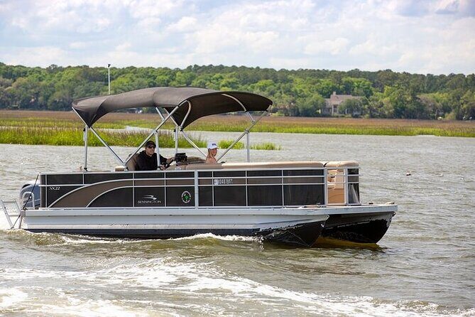 22 ft. Luxury Pontoon Private Hilton Head Boat Rental for 3 Hours - The Sum Up