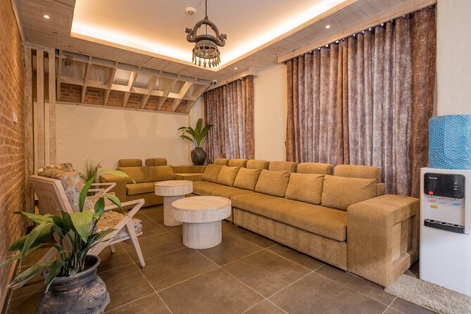 25 Days 300 Hours Advanced Yoga Teacher Training in Nepal - Who Will Love This Course?