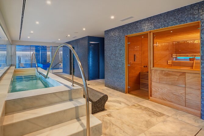 25 Minute Couples Massage With Spa Access - Spa Access and Amenities Provided