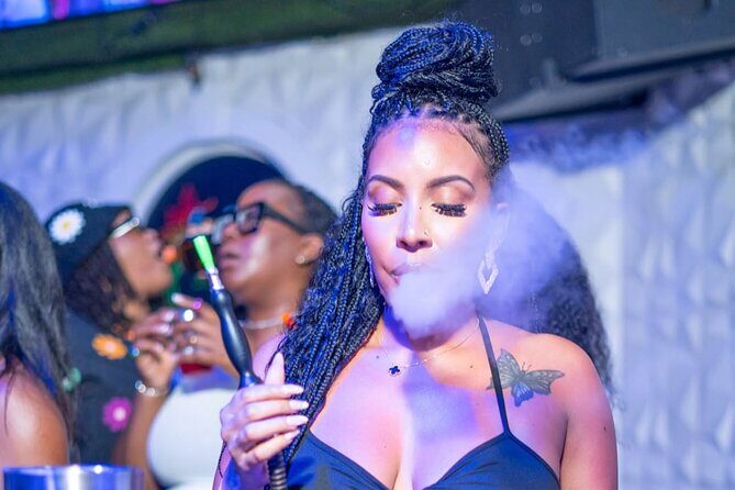 27/27 Lounge, Pier 1 & Margaritaville Nightlife Tour In Jamaica - FAQ