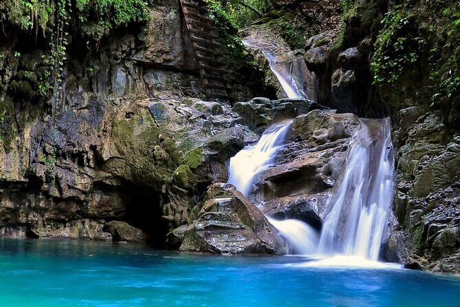 27 Pools of Damajagua Jumps and Slides in the Jungle - Who Will Love This Tour?