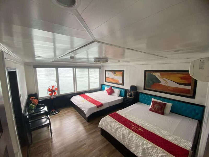 2D1N Boat Tour : Lan Ha Bay - Ha Long Bay - The Second Day: More Exploration and Relaxation