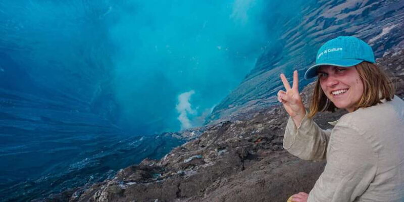 2D1N Bromo Sunrise & Ijen Blue Fire From Surabaya/Malang - Breakfast with a View