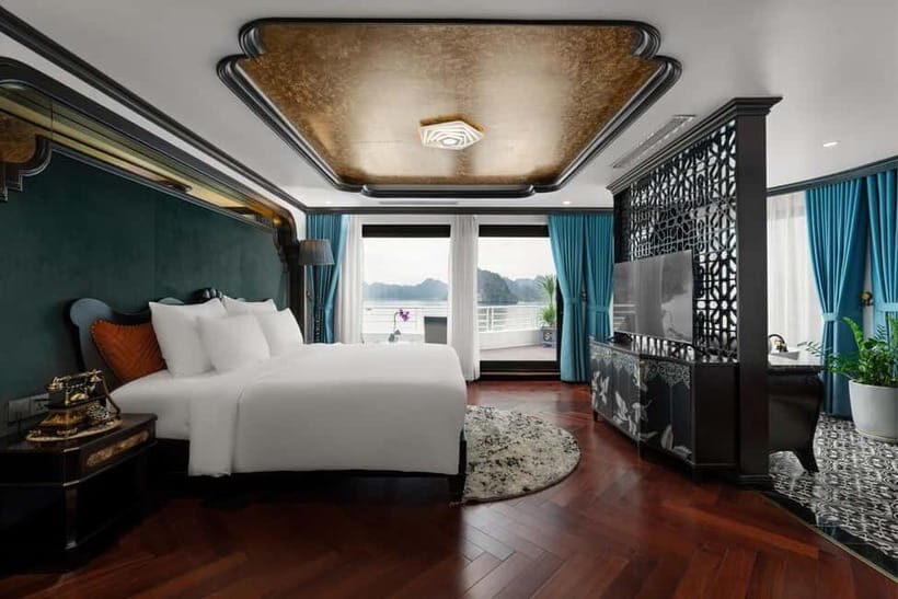 2D1N Halong Bay 6-Star Cruise: Fine Dining, Cave & Kayaking - Who Is This Tour Best For?