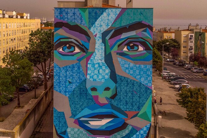 2h Lisbon Electric Tuk Tuk Tour + 2h Sunset Sailing Boat Trip - Accessibility and Participation