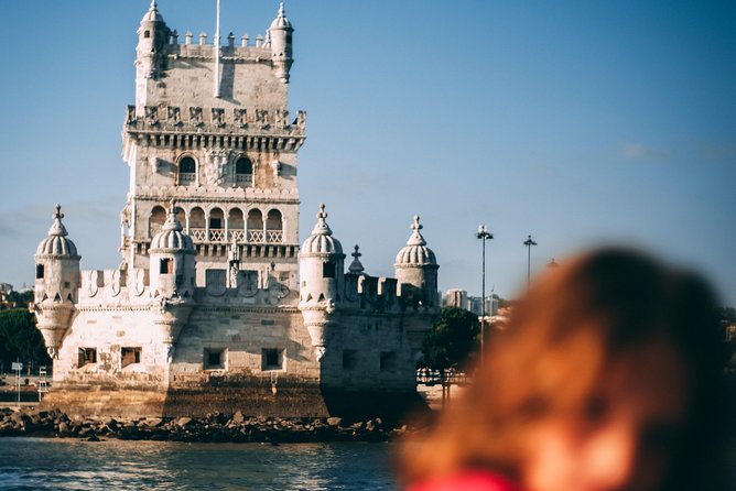 2h Private Group - Exclusive Boat Tour With Local Sailors! - Explore Lisbon From a Unique Perspective