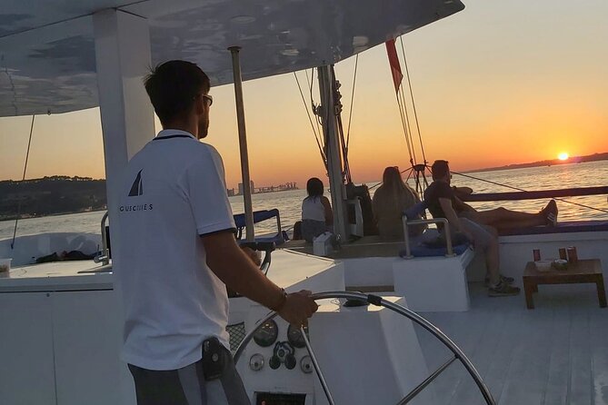 2H Private Sailing Catamaran Vertigo Tour in Lisbon up to 18pax - Meeting Point and Departure Details