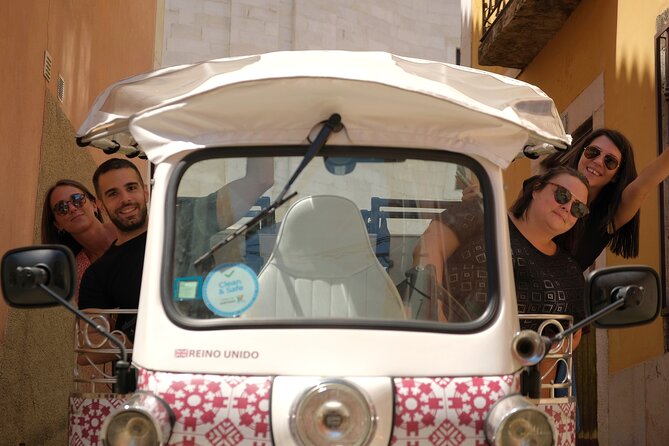 2H - Private Tour in Lisbon by Tuk-Tuk (Fluent French) - Practical Considerations