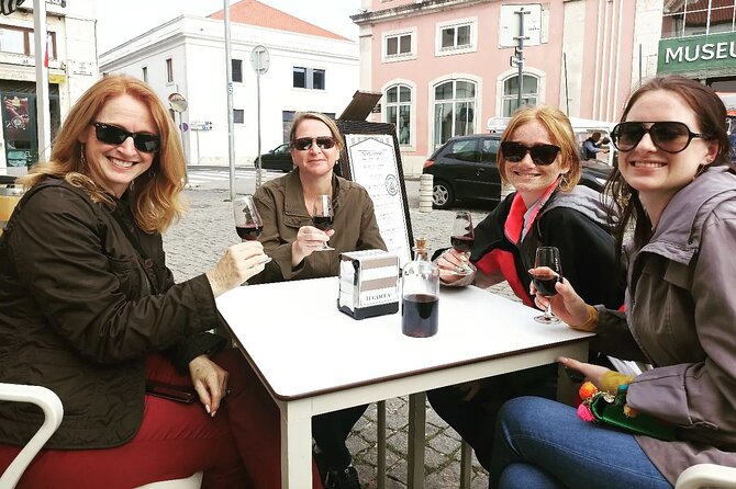 2H Tuk Tuk Tour Central Lisbon - Viewpoints for Photo Opportunities