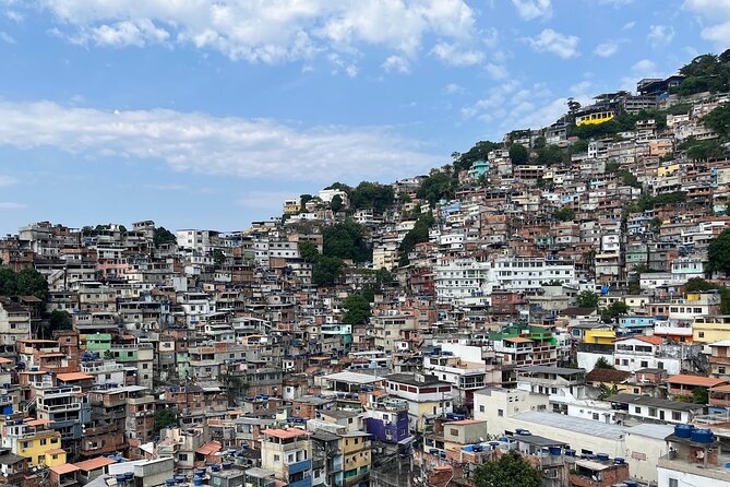 2h30 Circuit in the Vidigal Favela - About the Vidigal Favela