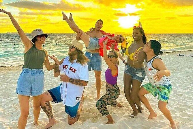 2x1 Tour: Isla Contoy, Isla Mujeres, Open Bar, Lunch and Transfers - FAQ