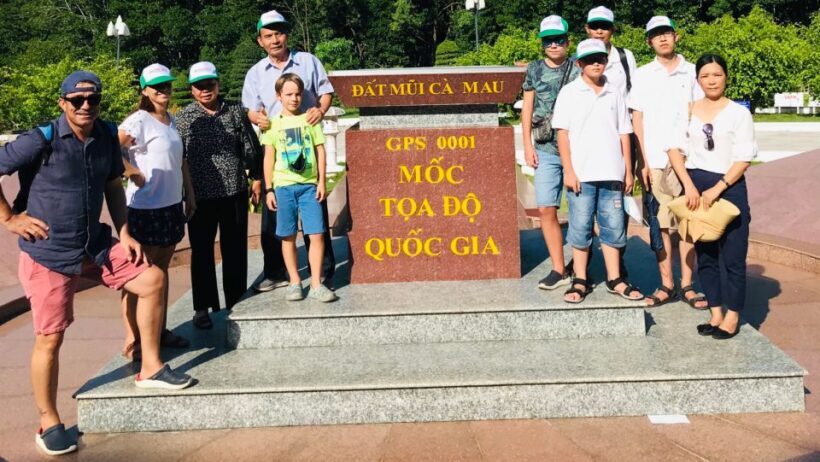 3-DAY CA MAU CAPE TOUR IN MEKONG DELTA FROM SAI GON - Day 1: From Saigon to My Tho and Ben Tre