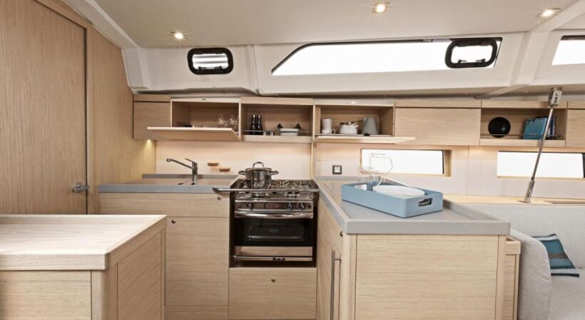 3-Day Crewed Charter "The Relaxing" Beneteau Oceanis 46.1 - FAQ