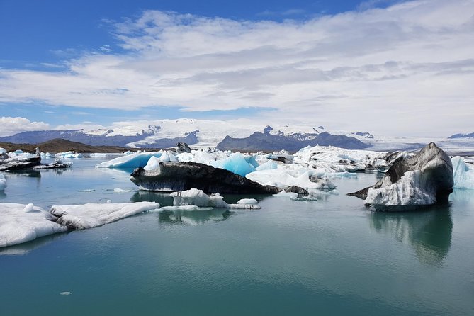 3-Day Golden Circle, Ice Cave, Glacier Lagoon & Waterfalls Tour - Traveler Experiences and Reviews