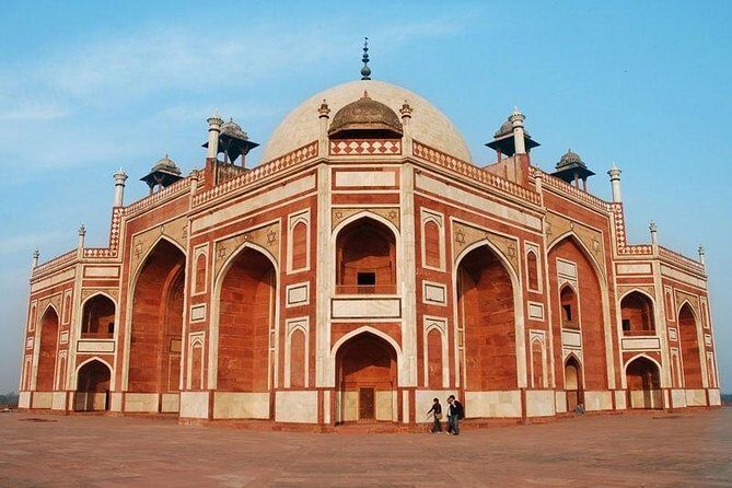 3-Day Golden Triangle Tour India  History, Culture & Taj Mahal - Day 3: From Jaipur to Delhi — The Capital’s Highlights