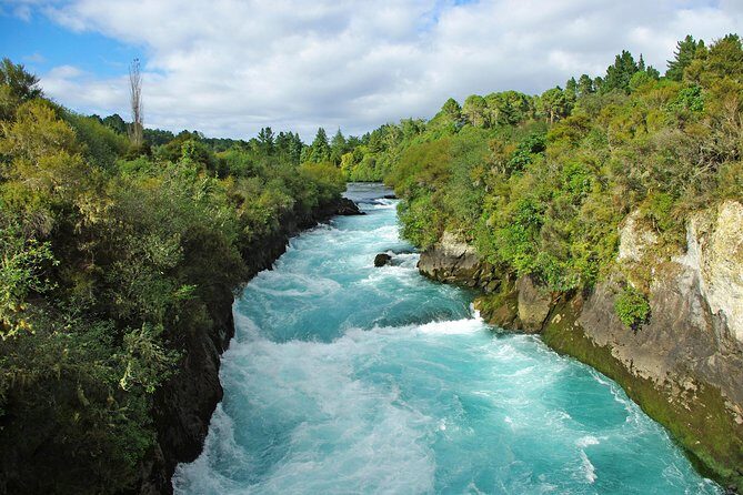 3-Day Hobbiton, Rotorua, Whakarewarewa, and Waitomo Tour - Final Thoughts