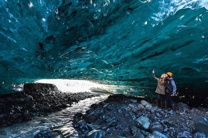 3-Day Ice Cave, South Coast, Golden Circle and Northern Lights - FAQ