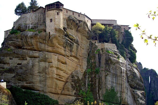 3 Day Private Tour in Olympia, Delphi & Monasteries of Meteora - Who Should Consider This Tour?