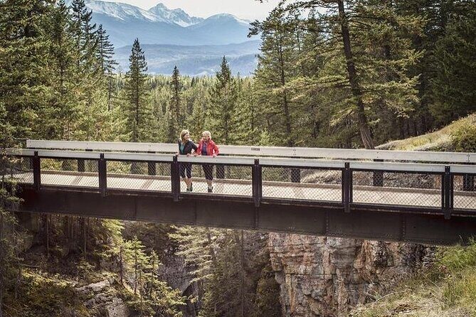 3-Day Rockies Express Tour Package: Banff, Lake Louise and Yoho - Key Points