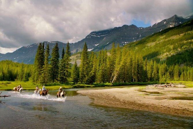 3 Day Rocky Mountains Columbia Icefields Banff and Yoho NP Tour - Who Will Enjoy This Tour?