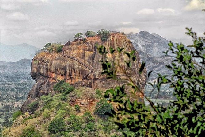 3 Day SriLanka Cultural Tour:Dambulla/ Sigiriya/ Polonnaruwa / Minneriya/ Kandy - The Sum Up