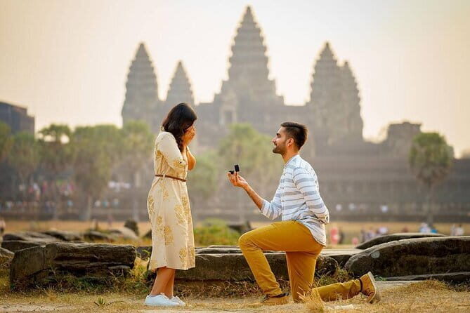 3-Day Tour in Angkor, Banteay Srei, Phnom Kulen, Floating Village - Exploring the Temples: A Journey Through History and Architecture