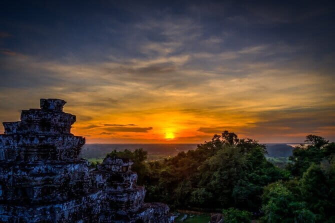 3-Day Tour in Angkor, Banteay Srei, Phnom Kulen, Floating Village - Authentic Experiences and Authenticity