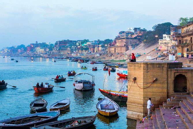 3-Days Delhi and Varanasi Tour by Express Train.Includes,Hotel Transfers. - Exploring the Highlights of the Tour