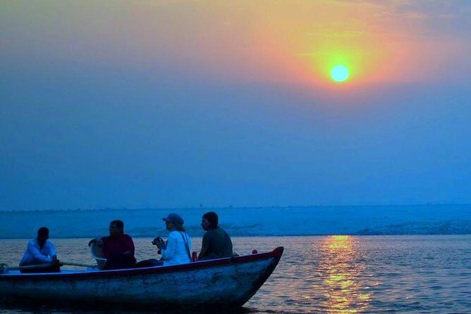 3-Days Delhi and Varanasi Tour by Express Train.Includes,Hotel Transfers. - Practical Details and What to Expect