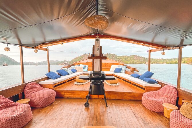 3 Days Deluxe Boat Private Cabin Sailing Trip in Komodo Island - Authentic Experience & Practical Considerations