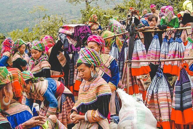 3 days Discovering Cao Son - Coc Ly - Chay River and Sapa - Authentic Experiences in Focus