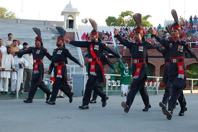 3 Days Guided Full Board Tour of Lahore - FAQ