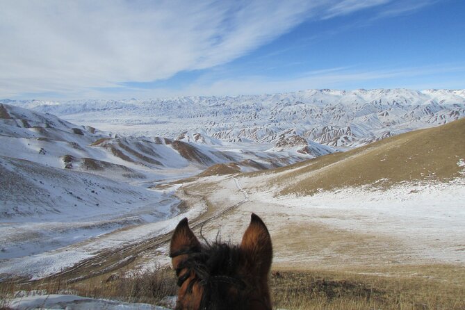 3 days horse back riding to Song-Kul lake whole year round - Discover Kyrgyz Nomadic Life on a 3-Day Horseback Ride to Song-Kul Lake