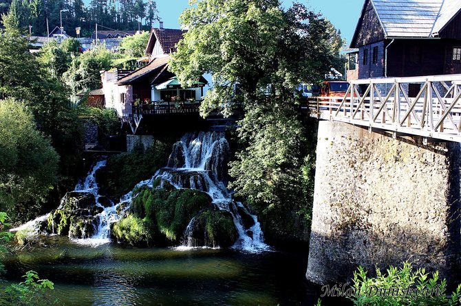 3 Days in Zagreb Private Tour: ZAGREB, SLOVENIA, PLITVICE LAKES & TESLA MEMORIAL - FAQs
