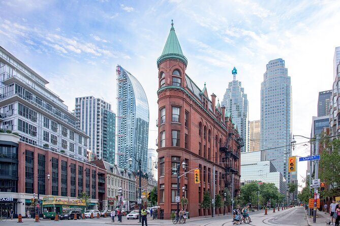 3 Days - Niagara Falls and Toronto - The Value of This Tour